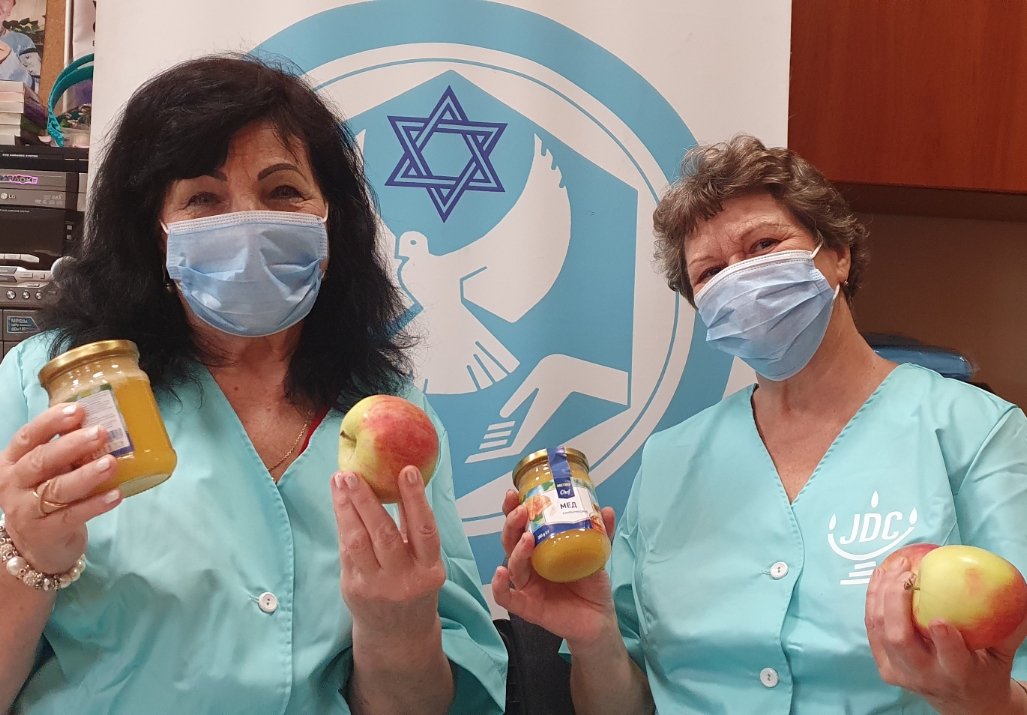 A Sweet New Year: Rosh Hashanah Reflections from Ukraine | JDC